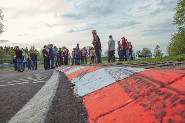 Can you walk on the Nurburgring? Yes and No - here's why...