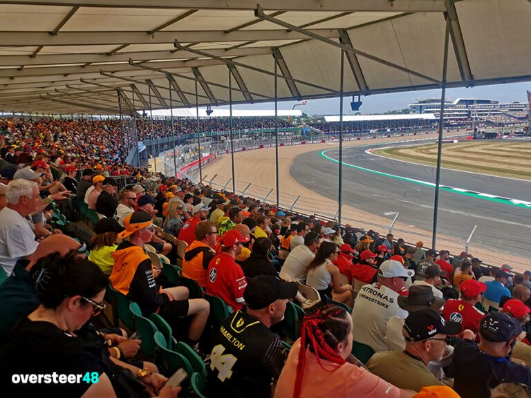 Silverstone Club Corner Grandstands: Seating Plan & View info