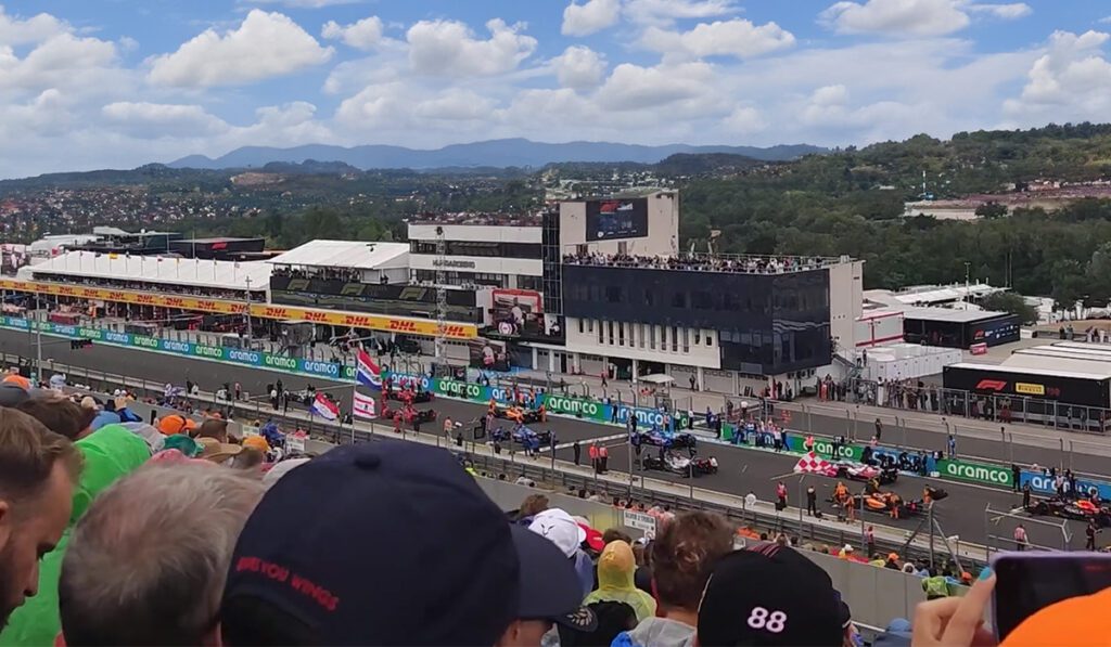 Podium Grandstand Hungaroring: Views, Seat Plan,Tickets